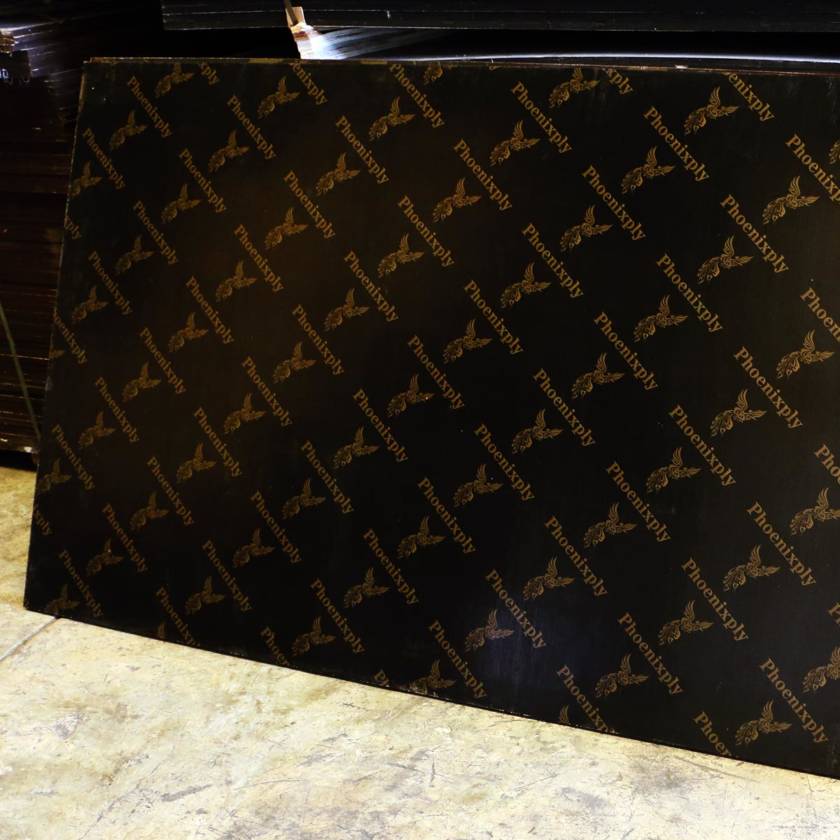 Phoenixply Phenolic Board – Phoenix Construction Supply